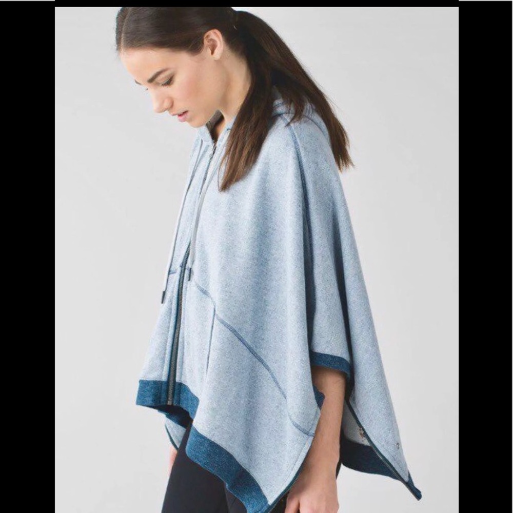 Lululemon Poncho - Gem